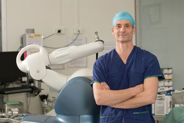 Dr Damian Smith | Orthopaedic Surgeon - InMotion Orthopaedics